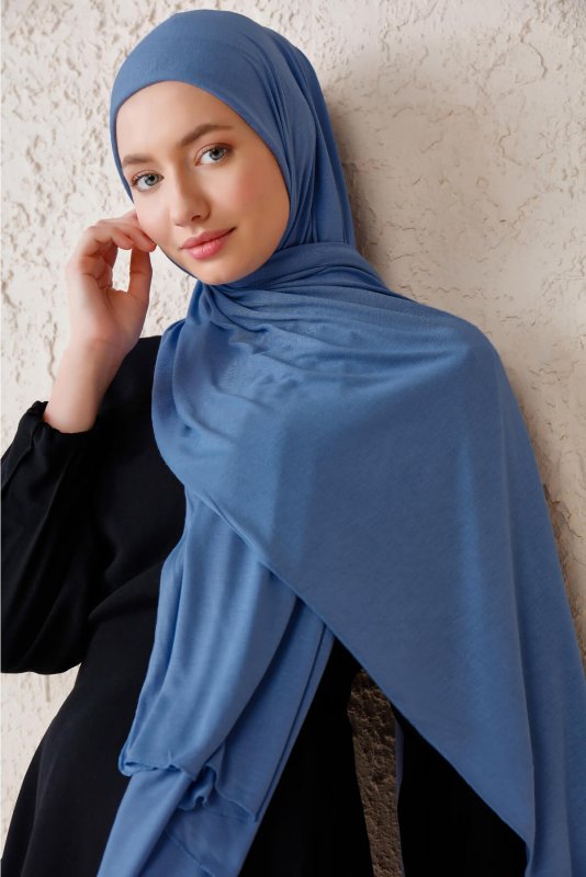 Ropa musulmana | Compre sus prendas en línea en HijabFactory.es